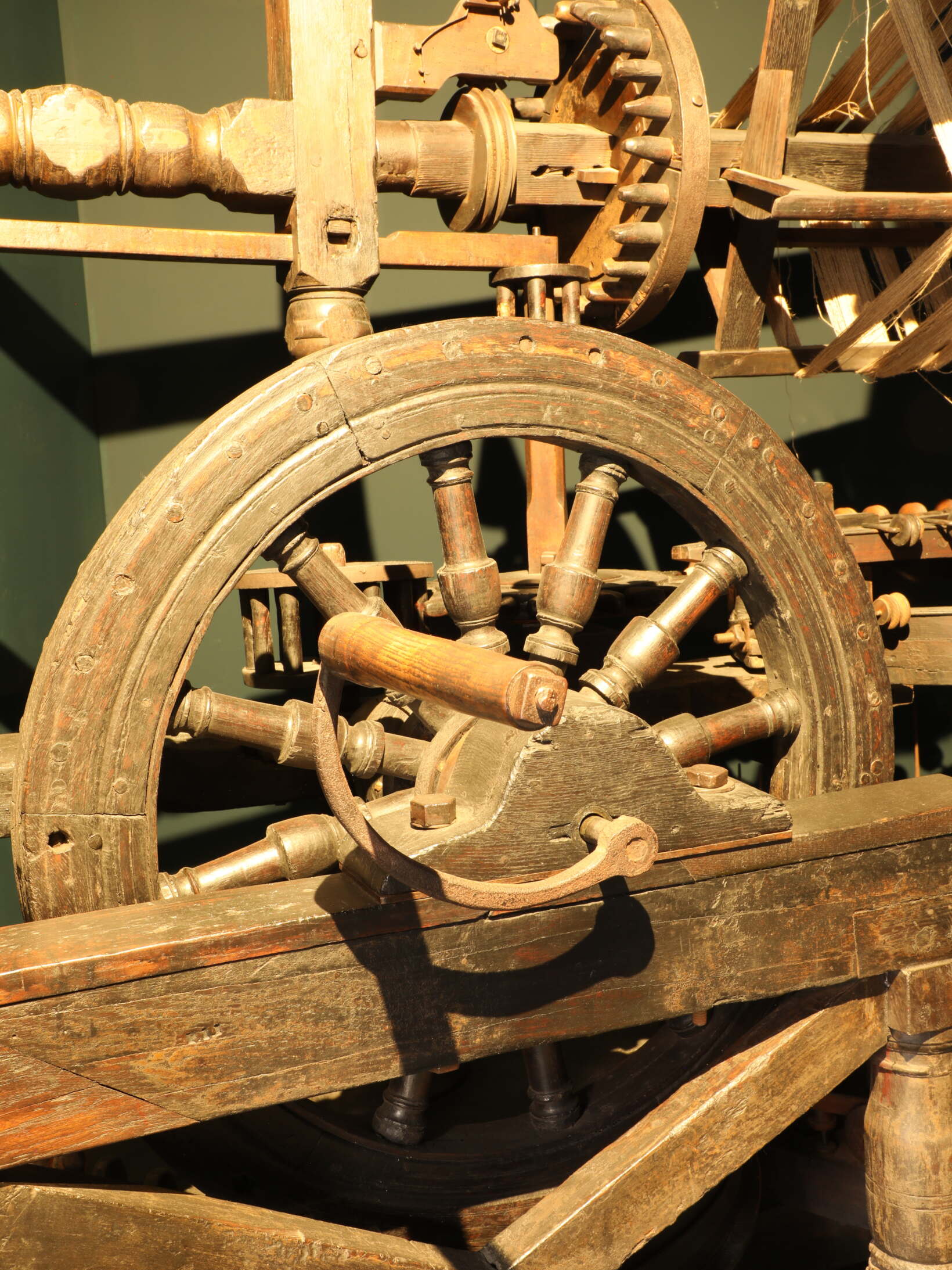 Twine mill and Mule Jenny from the Museum of Industry in Ghent | KIK-IRPA